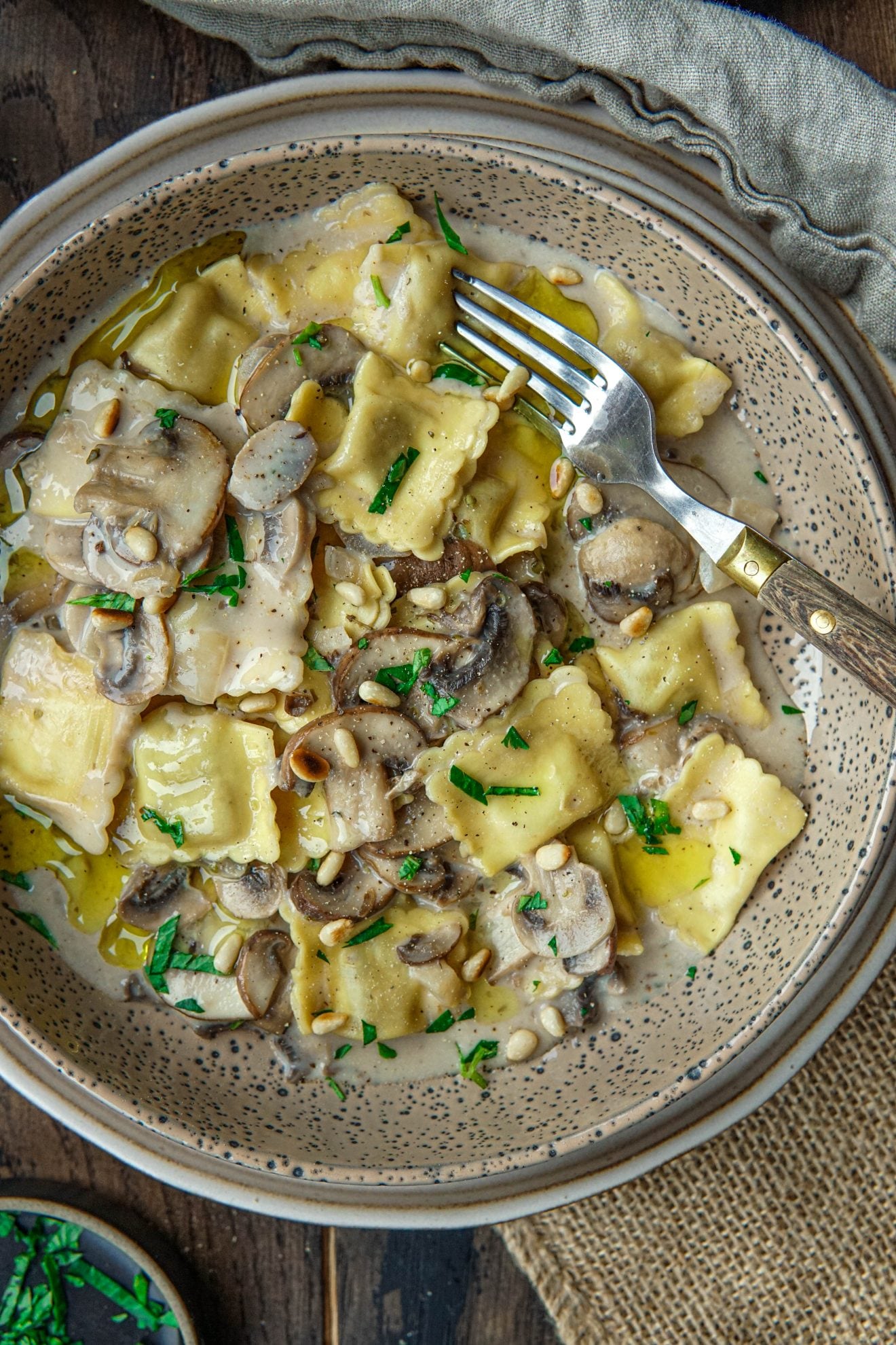 Verse gevulde pasta met champignons in 15 minuten