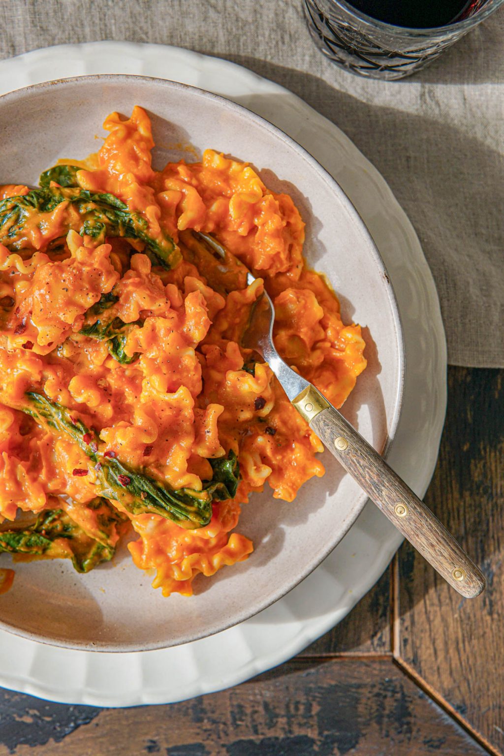 Eiwitrijke vegan pompoen pasta